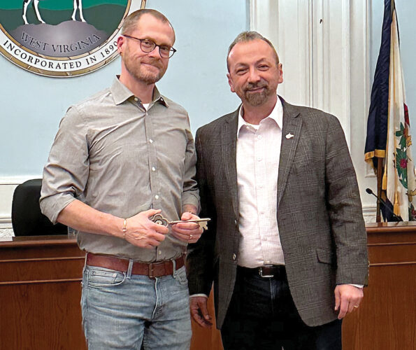 Elkins mayor presents departing Stokes with key to the city | News ...